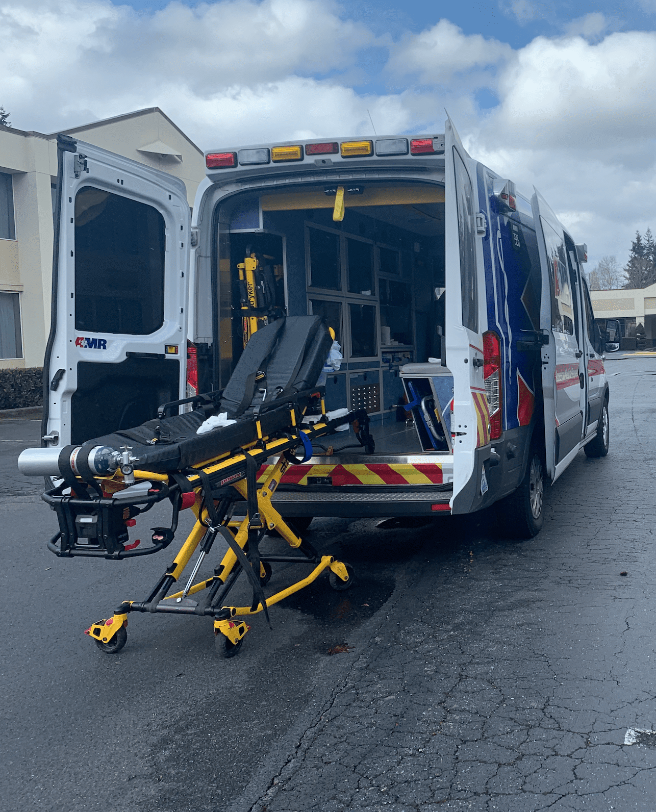 Top Premed Extracurriculars to Boost Your Med School Application