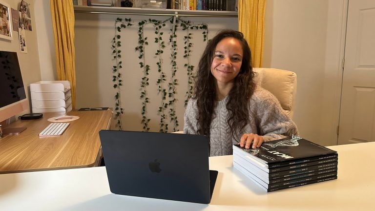 Post-Bacc vs Masters Programs - Pros & Cons (+ How To Decide)